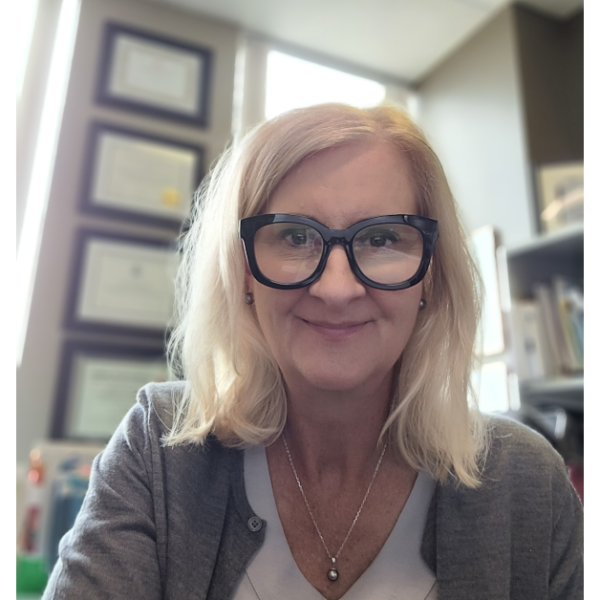 Donna Cross | Can Praxis